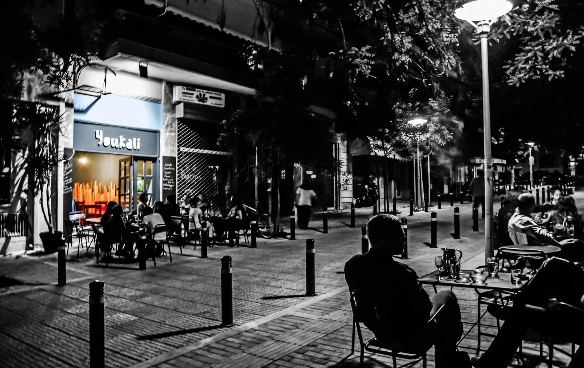 10 συνεργατικά καφέ που αξίζει να κάνεις στέκια - Enallaktikos